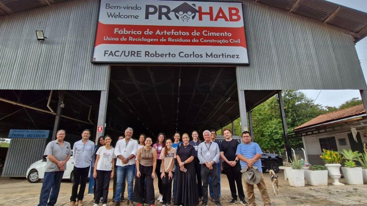 Alunos da USP visitam usina da Prohab - São Carlos no Toque