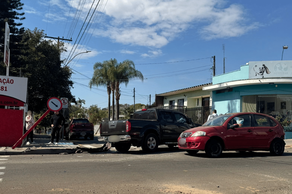 Homem engasga com bala, perde o controle de caminhonete e arrasta ...